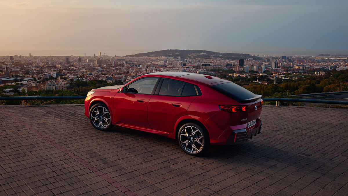 BMW iX2 | Jetzt günstig leasen | Sofort verfügbar: Widmann + Winterholler