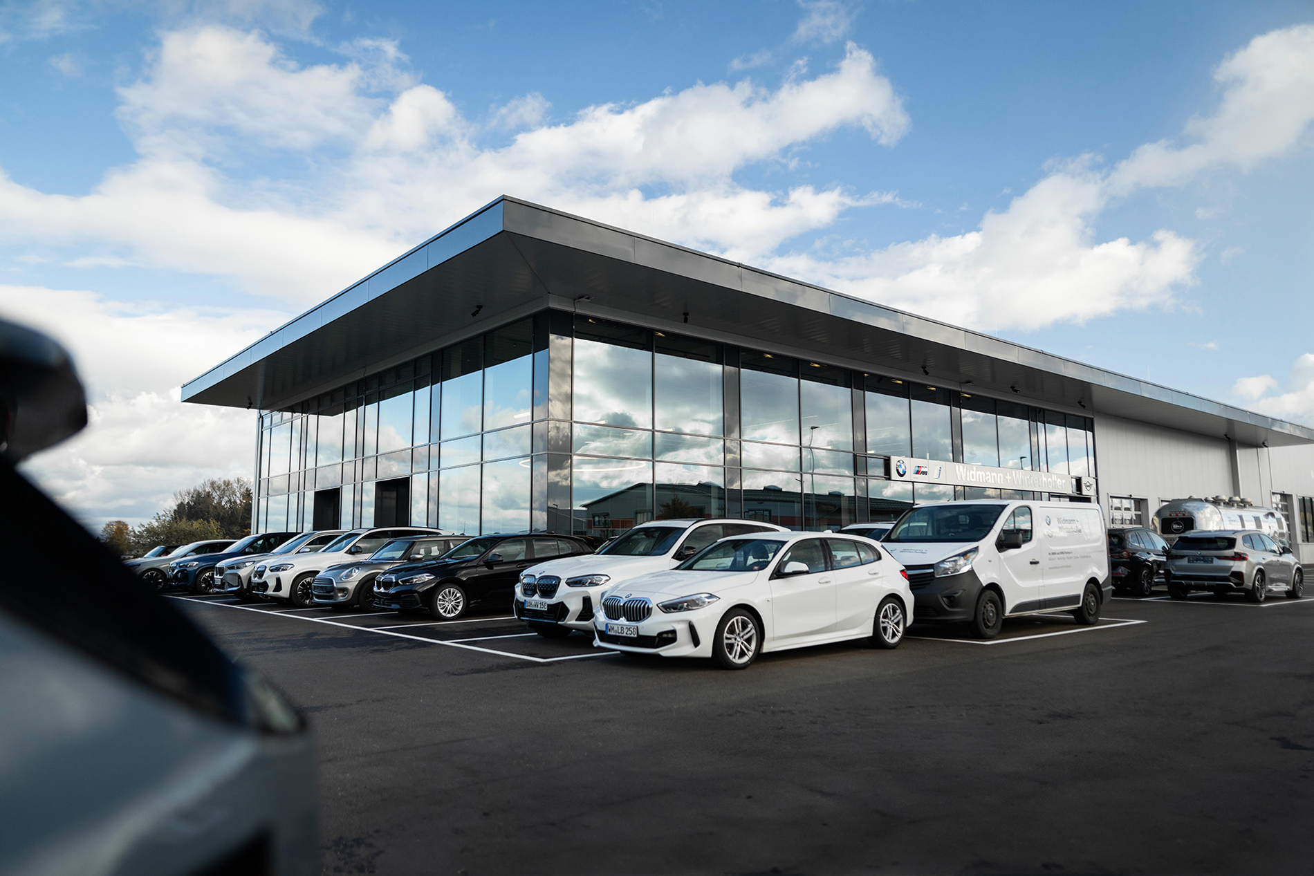 Ihr BMW und MINI Autohaus in Weilheim: Widmann + Winterholler